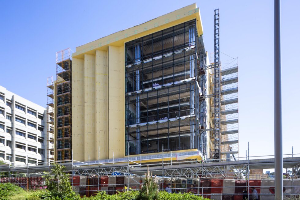 UCSF Research and Academic Building at San Francisco General Hospital ...